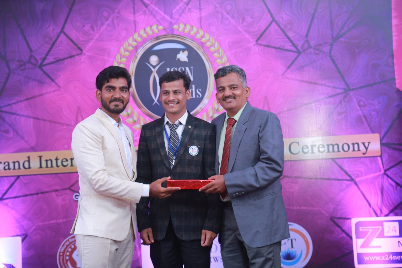 ISSN INTERNATIONAL RESEARCH AWARDS – International Research Awards